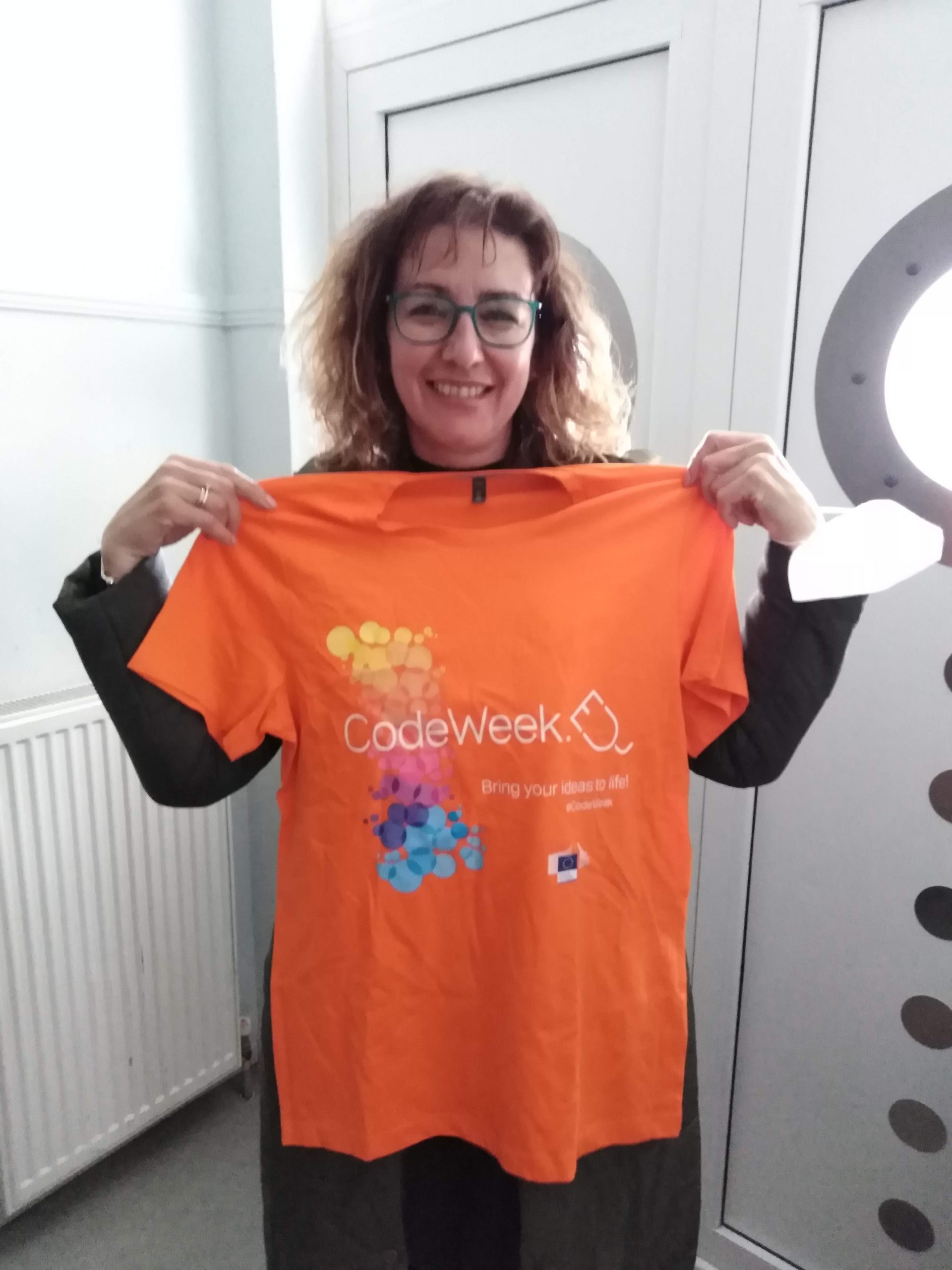 First time coders in an experimental school in Greece | Code Week